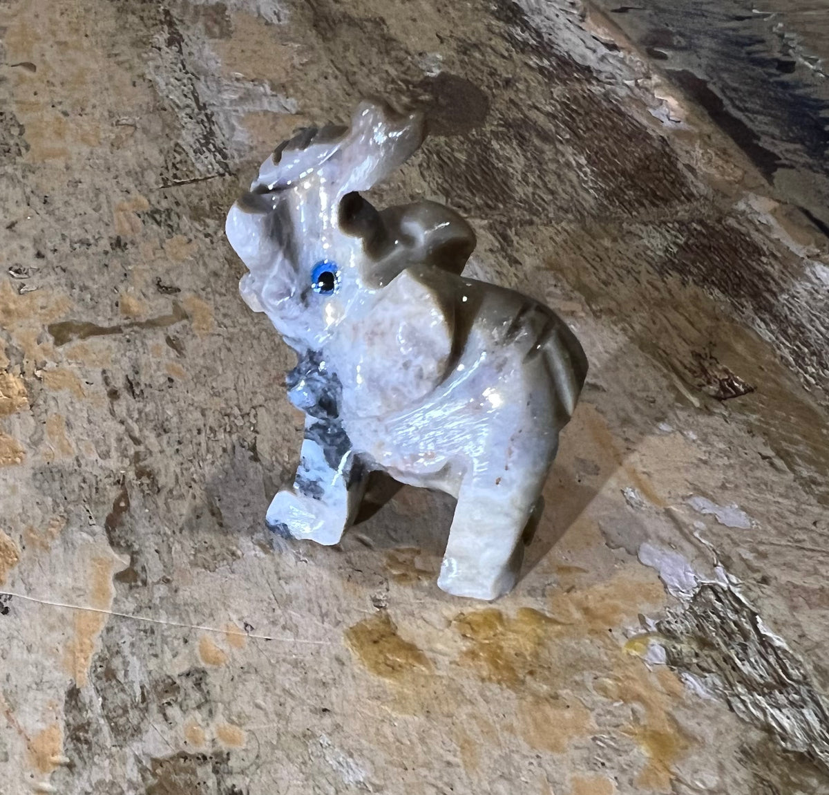 Peruvian Soapstone Elephant – Gemini Blue